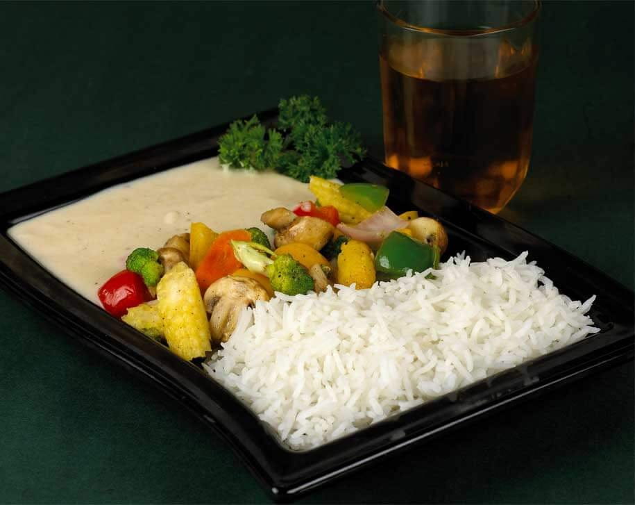 Rice with White Sauce - If you want to test Rice in a new flavor